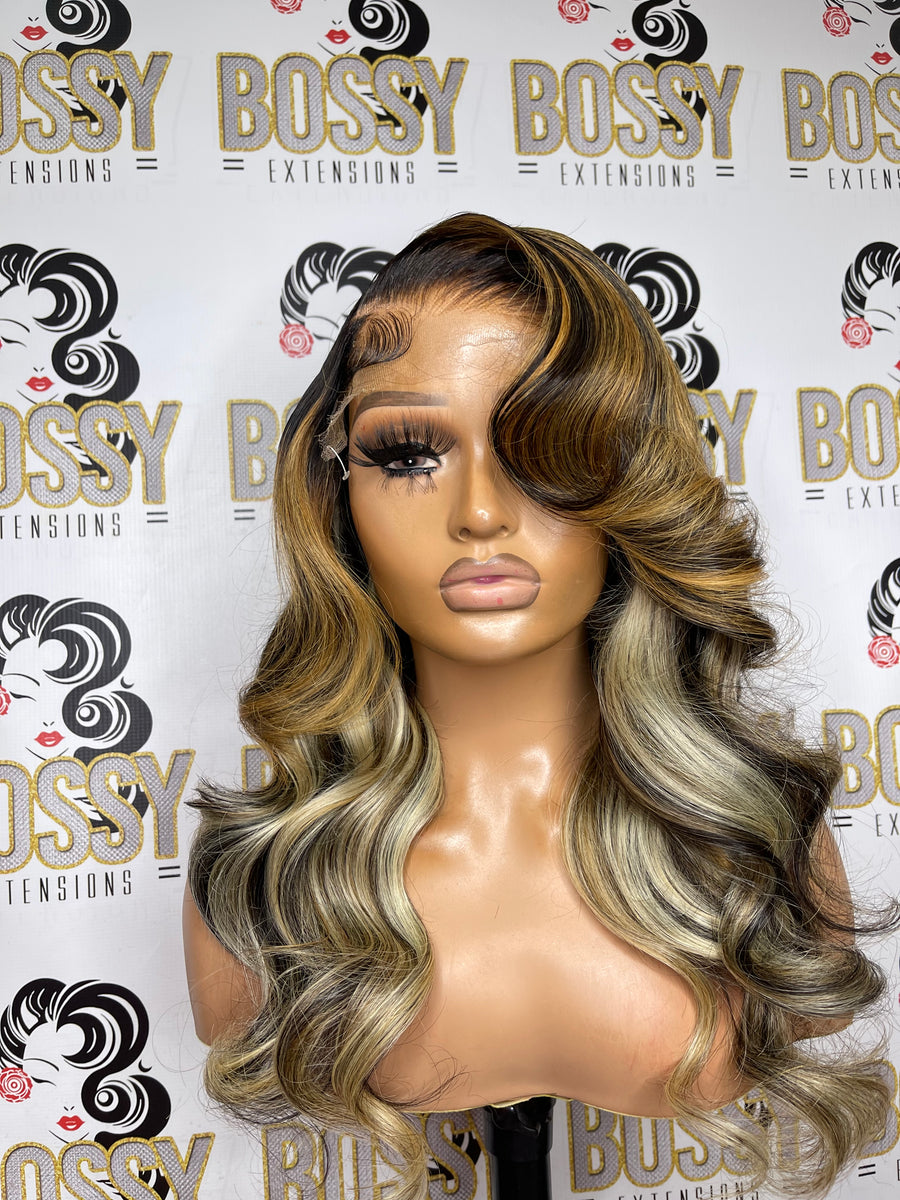 Simone – Bossy Extensions